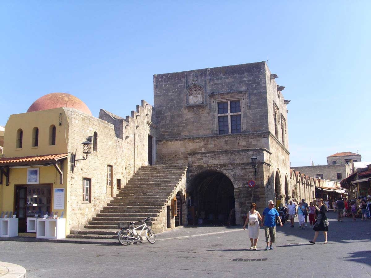 Rodi città medievale e Palazzo Gran Maestro escursione privata IN ...